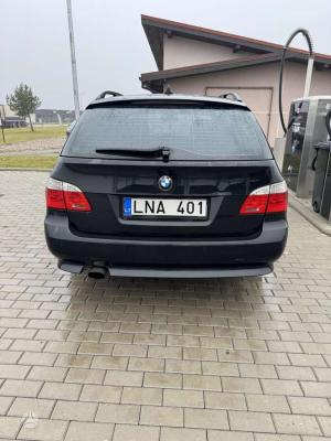Melns BMW 520 2008 Molėtai, ar dzinēja tilpumu 2.00 L un nobraukumu 357 tūkst. km par 3700 €, foto 4 vietnē AUTOMOTO.COM.LV