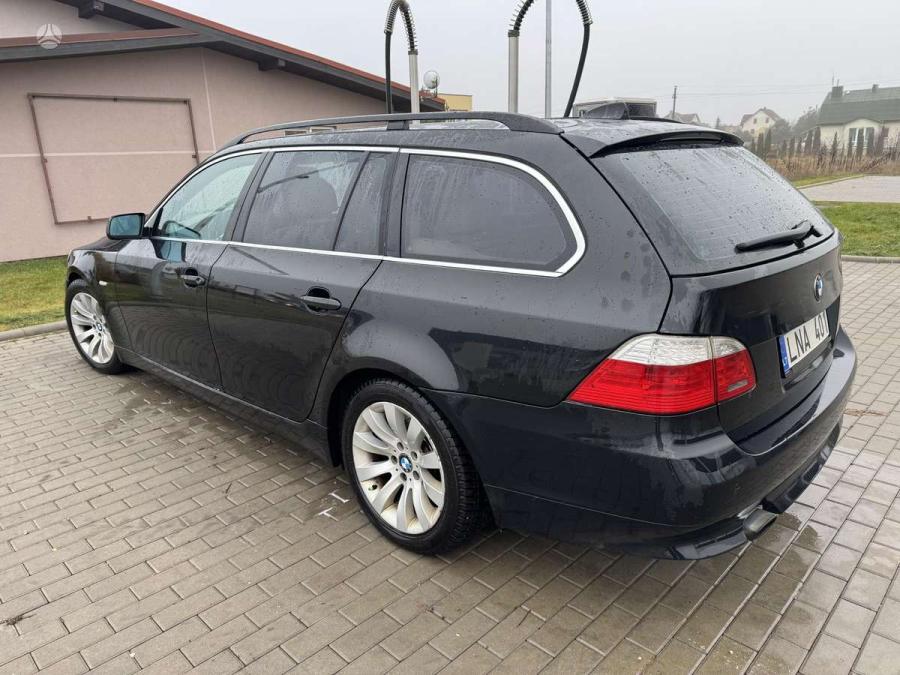 Melns BMW 520 2008 Molėtai, ar dzinēja tilpumu 2.00 L un nobraukumu 357 tūkst. km par 3700 €, foto 5 vietnē AUTOMOTO.COM.LV
