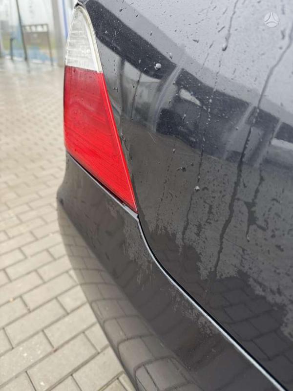 Melns BMW 520 2008 Molėtai, ar dzinēja tilpumu 2.00 L un nobraukumu 357 tūkst. km par 3700 €, foto 6 vietnē AUTOMOTO.COM.LV