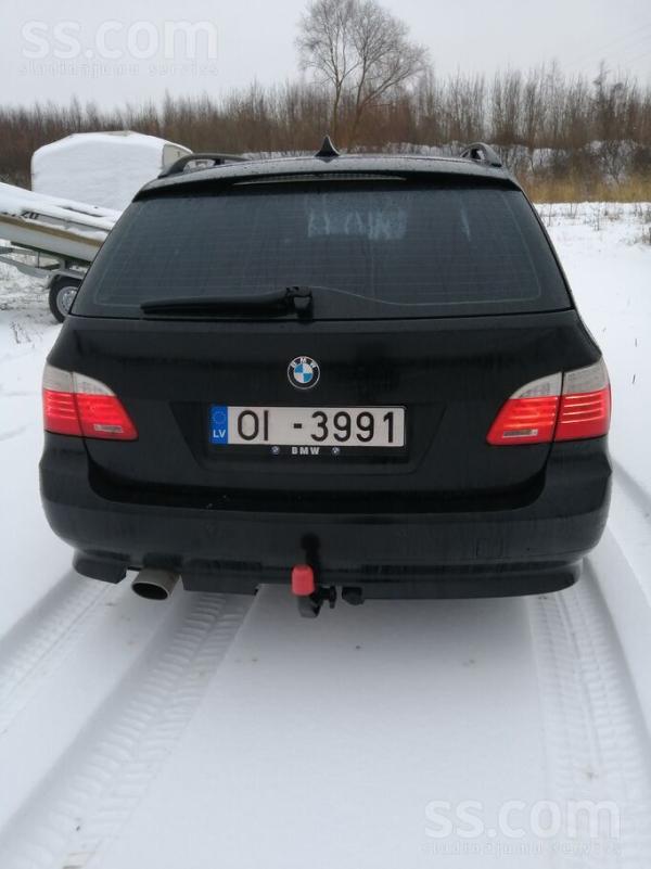 Black BMW 520 2008 in Riga, with an engine capacity of 2.00 L and mileage of 409 thousand km for 4400 €, photo 2 on AUTOMOTO.COM.LV