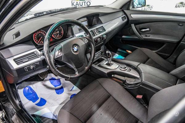 Black BMW 520 2008 in Kaunas, with an engine capacity of 2.00 L and mileage of 362 thousand km for 5990 €, photo 5 on AUTOMOTO.COM.LV