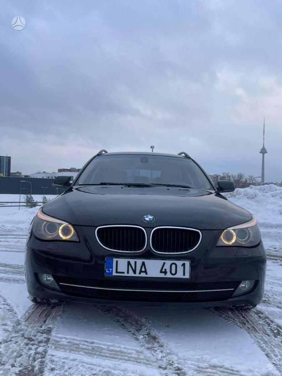 Melns BMW 520 2008 Viļņa, ar dzinēja tilpumu 2.00 L un nobraukumu 359 tūkst. km par 3600 €, foto 11 vietnē AUTOMOTO.COM.LV