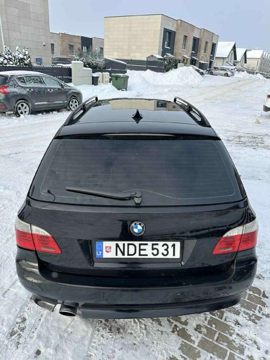 Black BMW 520 2008 in Vilnius, with an engine capacity of 2.00 L and mileage of 455 thousand km for 2550 €, photo 8 on AUTOMOTO.COM.LV