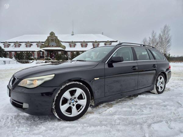 Black BMW 520 2008 in Vilnius, with an engine capacity of 2.00 L and mileage of 278 thousand km for 4900 €, photo 2 on AUTOMOTO.COM.LV
