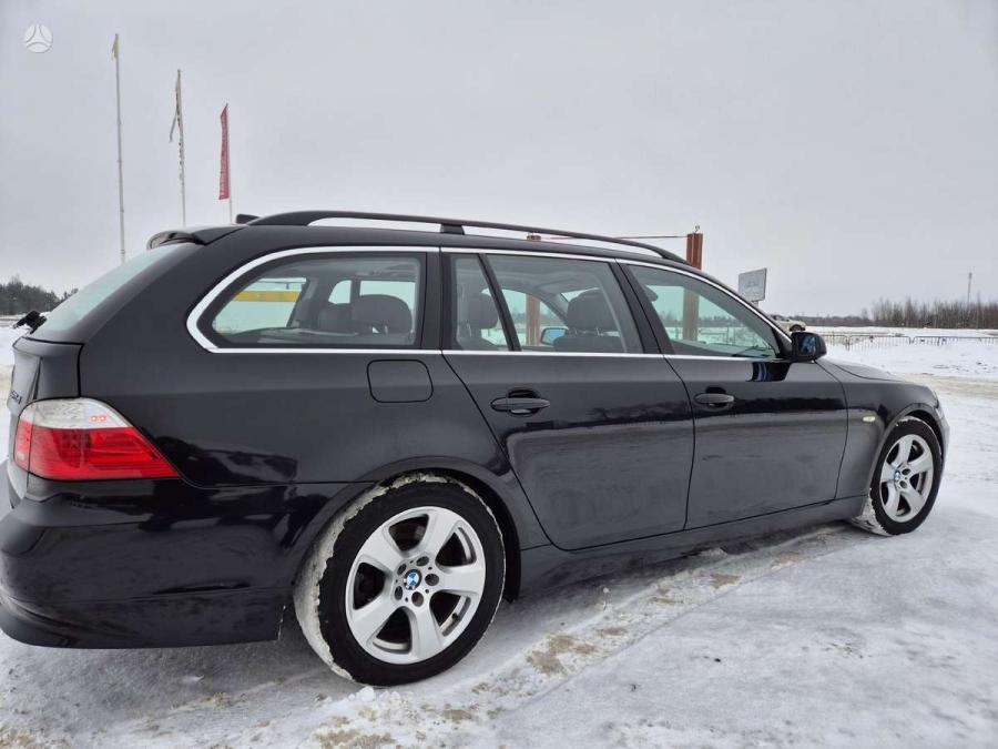Black BMW 520 2008 in Vilnius, with an engine capacity of 2.00 L and mileage of 278 thousand km for 4900 €, photo 8 on AUTOMOTO.COM.LV
