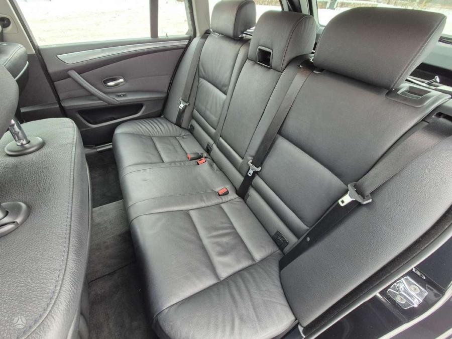 Black BMW 520 2008 in Vilnius, with an engine capacity of 2.00 L and mileage of 278 thousand km for 4900 €, photo 17 on AUTOMOTO.COM.LV