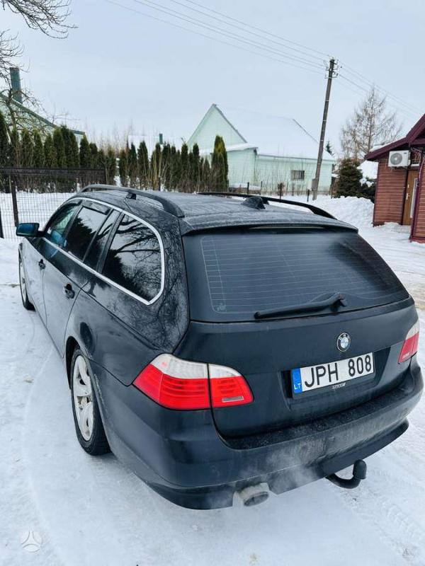 Melns BMW 520 2008 Viļņa, ar dzinēja tilpumu 2.00 L un nobraukumu 481 tūkst. km par 4300 €, foto 4 vietnē AUTOMOTO.COM.LV