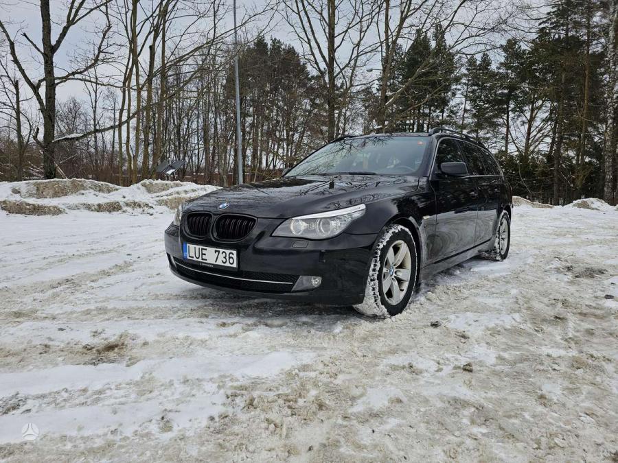 Melns BMW 520 2008 Utena, ar dzinēja tilpumu 2.00 L un nobraukumu 427 tūkst. km par 4000 €, foto 1 vietnē AUTOMOTO.COM.LV