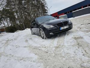 Melns BMW 520 2008 Utena, ar dzinēja tilpumu 2.00 L un nobraukumu 427 tūkst. km par 4000 €, foto 2 vietnē AUTOMOTO.COM.LV