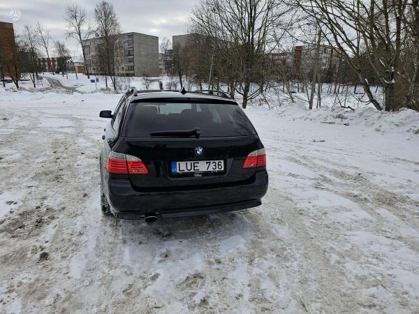Black BMW 520 2008 in Utena, with an engine capacity of 2.00 L and mileage of 427 thousand km for 4000 €, photo 6 on AUTOMOTO.COM.LV