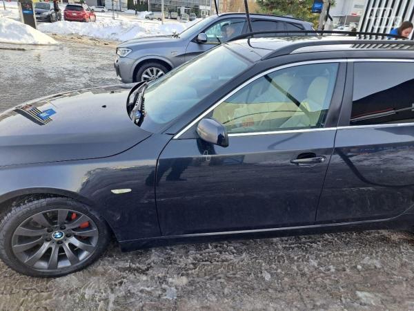 Melns BMW 520 2008 Kauņa, ar dzinēja tilpumu 2.00 L un nobraukumu 352 tūkst. km par 4286 €, foto 3 vietnē AUTOMOTO.COM.LV