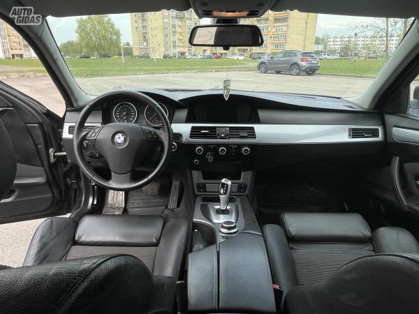 Melns BMW 520 2008 Panevēža, ar dzinēja tilpumu 2.00 L un nobraukumu 445 tūkst. km par 2300 €, foto 10 vietnē AUTOMOTO.COM.LV
