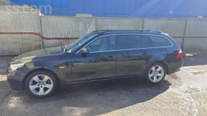 Black BMW 520 2008 in Riga, with an engine capacity of 2.00 L and mileage of 419 thousand km for 4000 €, photo  on AUTOMOTO.COM.LV
