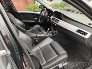 Melns BMW 520 2008 Rīga, ar dzinēja tilpumu 2.00 L un nobraukumu 391 tūkst. km par 4300 €, foto 7 vietnē AUTOMOTO.COM.LV