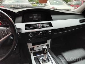 Melns BMW 520 2008 Rīga, ar dzinēja tilpumu 2.00 L un nobraukumu 391 tūkst. km par 4300 €, foto 15 vietnē AUTOMOTO.COM.LV