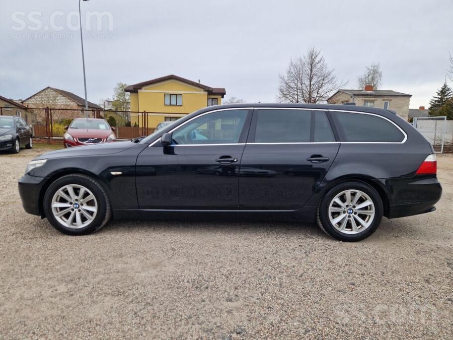 Black BMW 520 2008 in Liepaja, with an engine capacity of 2.00 L and mileage of 304 thousand km for 4690 €, photo 9 on AUTOMOTO.COM.LV