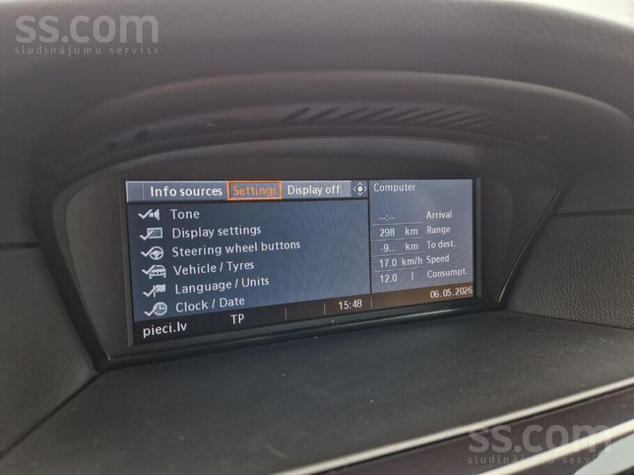 Black BMW 520 2008 in Liepaja, with an engine capacity of 2.00 L and mileage of 304 thousand km for 4690 €, photo 19 on AUTOMOTO.COM.LV