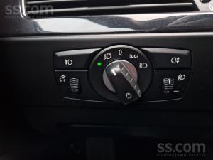 Black BMW 520 2008 in Liepaja, with an engine capacity of 2.00 L and mileage of 304 thousand km for 4690 €, photo 23 on AUTOMOTO.COM.LV