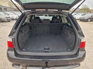 Black BMW 520 2008 in Liepaja, with an engine capacity of 2.00 L and mileage of 304 thousand km for 4690 €, photo 32 on AUTOMOTO.COM.LV