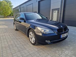 Black BMW 520 2008 in Liepaja, with an engine capacity of 2.00 L and mileage of 304 thousand km for 4490 €, photo 4 on AUTOMOTO.COM.LV