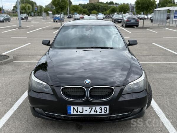 Черный БМВ 520 2008 в Рига, объемом двигателя 2.00 л и пробегом 384 тыс. км за 3500 €, фото 6 на AUTOMOTO.COM.LV