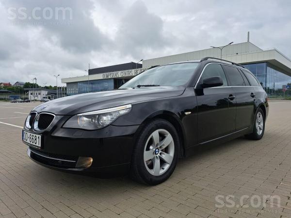Black BMW 520 2008 in Rezekne, with an engine capacity of 2.00 L and mileage of 292 thousand km for 4150 €, photo 3 on AUTOMOTO.COM.LV