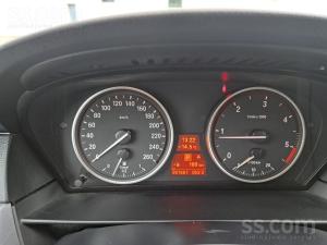 Melns BMW 520 2008 Rēzekne, ar dzinēja tilpumu 2.00 L un nobraukumu 292 tūkst. km par 4150 €, foto 15 vietnē AUTOMOTO.COM.LV