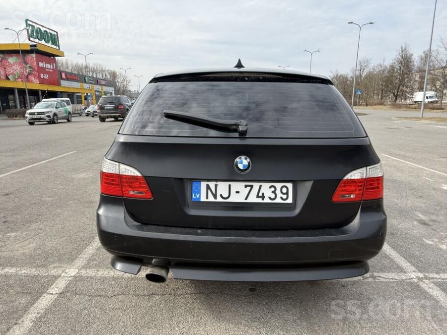 Melns BMW 520 2008 Rīga, ar dzinēja tilpumu 2.00 L un nobraukumu 383 tūkst. km par 3600 €, foto 5 vietnē AUTOMOTO.COM.LV