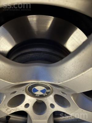 Melns BMW 520 2008 Rīga, ar dzinēja tilpumu 2.00 L un nobraukumu 383 tūkst. km par 3600 €, foto 8 vietnē AUTOMOTO.COM.LV