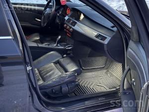 Melns BMW 520 2008 Rīga, ar dzinēja tilpumu 2.00 L un nobraukumu 383 tūkst. km par 3600 €, foto 10 vietnē AUTOMOTO.COM.LV
