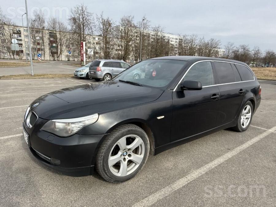 Melns BMW 520 2008 Rīga, ar dzinēja tilpumu 2.00 L un nobraukumu 383 tūkst. km par 3600 €, foto 17 vietnē AUTOMOTO.COM.LV