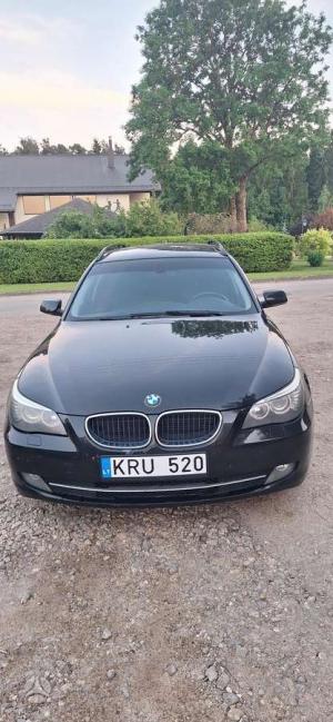 Black BMW 520 2008 in Mazeikiai, with an engine capacity of 2.00 L and mileage of 325 thousand km for 3000 €, photo  on AUTOMOTO.COM.LV