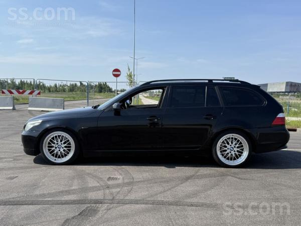 Melns BMW 520 2008 Liepāja, ar dzinēja tilpumu 2.00 L un nobraukumu 268 tūkst. km par 4000 €, foto 6 vietnē AUTOMOTO.COM.LV