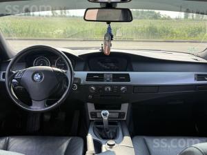 Melns BMW 520 2008 Liepāja, ar dzinēja tilpumu 2.00 L un nobraukumu 268 tūkst. km par 4000 €, foto 17 vietnē AUTOMOTO.COM.LV