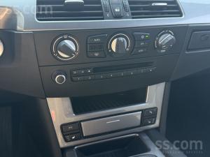 Melns BMW 520 2008 Liepāja, ar dzinēja tilpumu 2.00 L un nobraukumu 268 tūkst. km par 4000 €, foto 23 vietnē AUTOMOTO.COM.LV