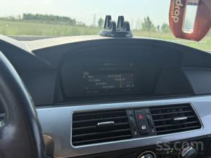Melns BMW 520 2008 Liepāja, ar dzinēja tilpumu 2.00 L un nobraukumu 268 tūkst. km par 4000 €, foto 24 vietnē AUTOMOTO.COM.LV