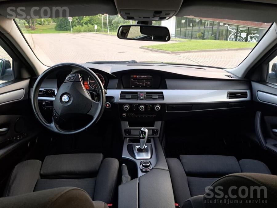 Black BMW 520 2008 in Rezekne, with an engine capacity of 2.00 L and mileage of 293 thousand km for 4250 €, photo 12 on AUTOMOTO.COM.LV