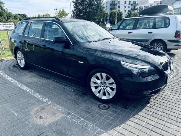 Черный БМВ 520 2008 в Вильнюс, объемом двигателя 2.00 л и пробегом 286 тыс. км за 2600 €, фото 3 на AUTOMOTO.COM.LV