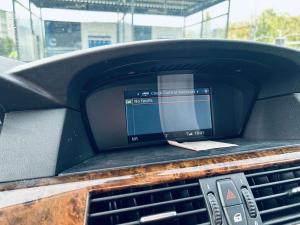 Melns BMW 520 2008 Viļņa, ar dzinēja tilpumu 2.00 L un nobraukumu 286 tūkst. km par 2600 €, foto 7 vietnē AUTOMOTO.COM.LV