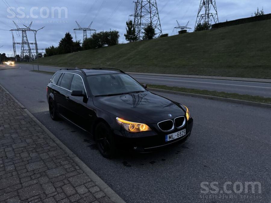 Черный БМВ 520 2008 в Айзкраукле, объемом двигателя 2.00 л и пробегом 455 тыс. км за 4800 €, фото 1 на AUTOMOTO.COM.LV