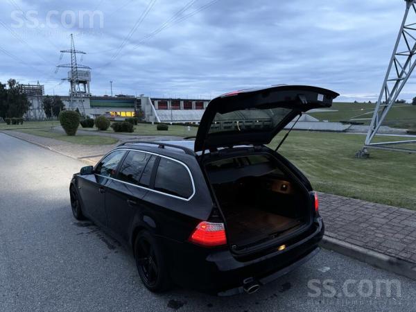 Черный БМВ 520 2008 в Айзкраукле, объемом двигателя 2.00 л и пробегом 455 тыс. км за 4800 €, фото 6 на AUTOMOTO.COM.LV