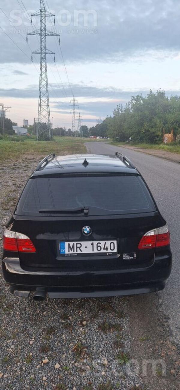 Melns BMW 520 2008 Rīga, ar dzinēja tilpumu 2.00 L un nobraukumu 263 tūkst. km par 4500 €, foto 4 vietnē AUTOMOTO.COM.LV