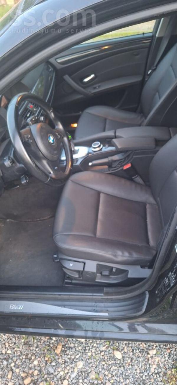 Melns BMW 520 2008 Rīga, ar dzinēja tilpumu 2.00 L un nobraukumu 263 tūkst. km par 4500 €, foto 7 vietnē AUTOMOTO.COM.LV