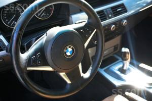 Melns BMW 520 2008 Rīga, ar dzinēja tilpumu 2.00 L un nobraukumu 271 tūkst. km par 5990 €, foto 13 vietnē AUTOMOTO.COM.LV