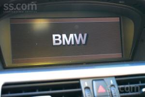 Melns BMW 520 2008 Rīga, ar dzinēja tilpumu 2.00 L un nobraukumu 271 tūkst. km par 5990 €, foto 15 vietnē AUTOMOTO.COM.LV