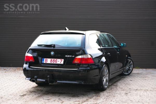 Black BMW 520 2008 in Riga, with an engine capacity of 2.00 L and mileage of 295 thousand km for 5390 €, photo 4 on AUTOMOTO.COM.LV