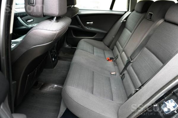 Black BMW 520 2008 in Riga, with an engine capacity of 2.00 L and mileage of 295 thousand km for 5390 €, photo 11 on AUTOMOTO.COM.LV