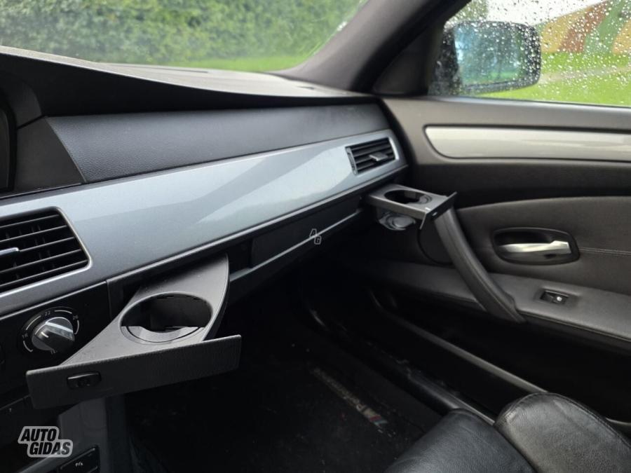 Black BMW 520 2008 in Kaunas, with an engine capacity of 2.00 L and mileage of 501 thousand km for 1799 €, photo 8 on AUTOMOTO.COM.LV