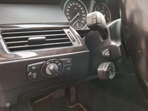 Melns BMW 520 2009 Pakruojis, ar dzinēja tilpumu 2.00 L un nobraukumu 318 tūkst. km par 4200 €, foto 12 vietnē AUTOMOTO.COM.LV