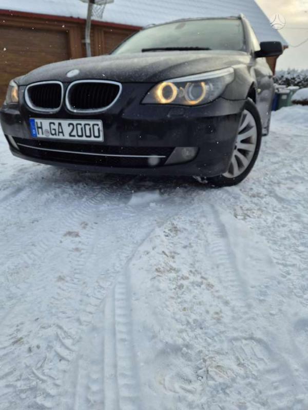 Melns BMW 520 2009 Vilkaviškis, ar dzinēja tilpumu 0.00 L un nobraukumu 402 tūkst. km par 4500 €, foto 1 vietnē AUTOMOTO.COM.LV